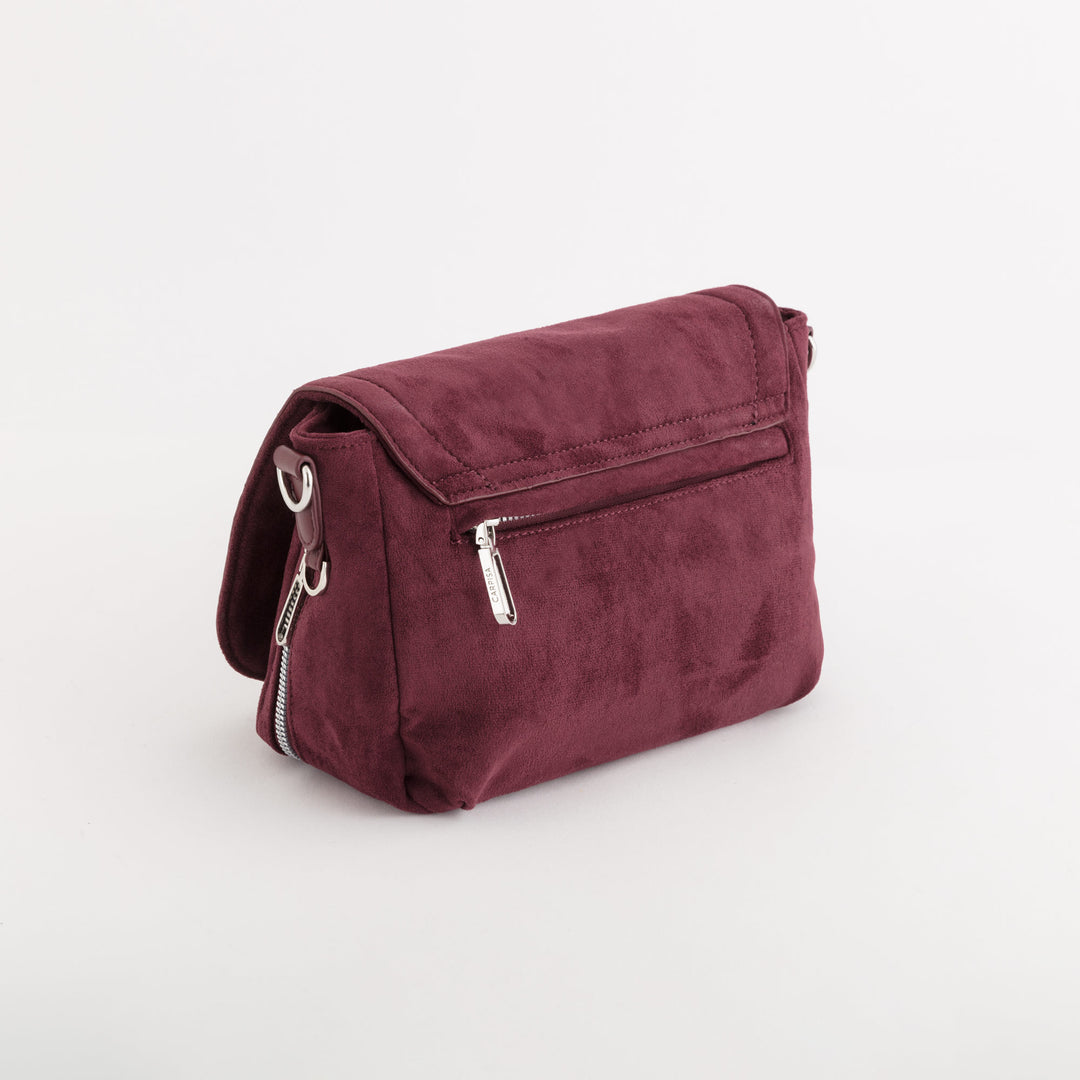 Carpisa | Trolleys, Bags, and Wallets for Women and Men